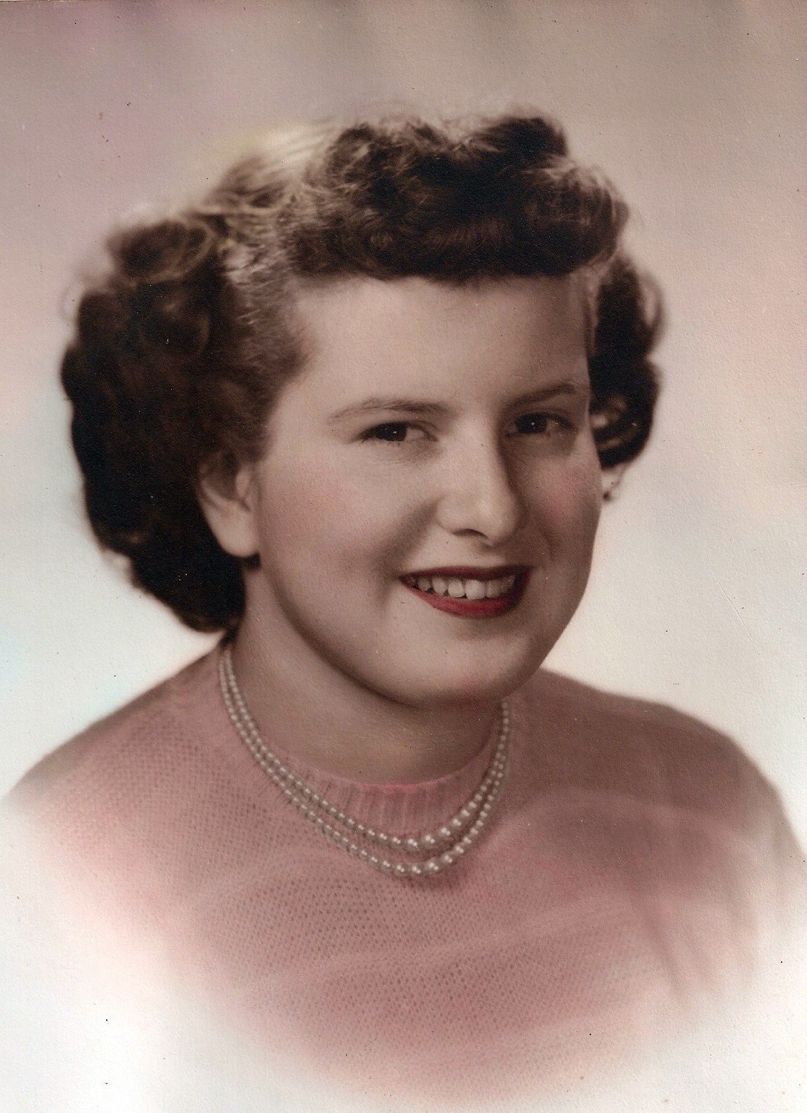 Virginia Serra's Instagram, Twitter & Facebook on IDCrawl