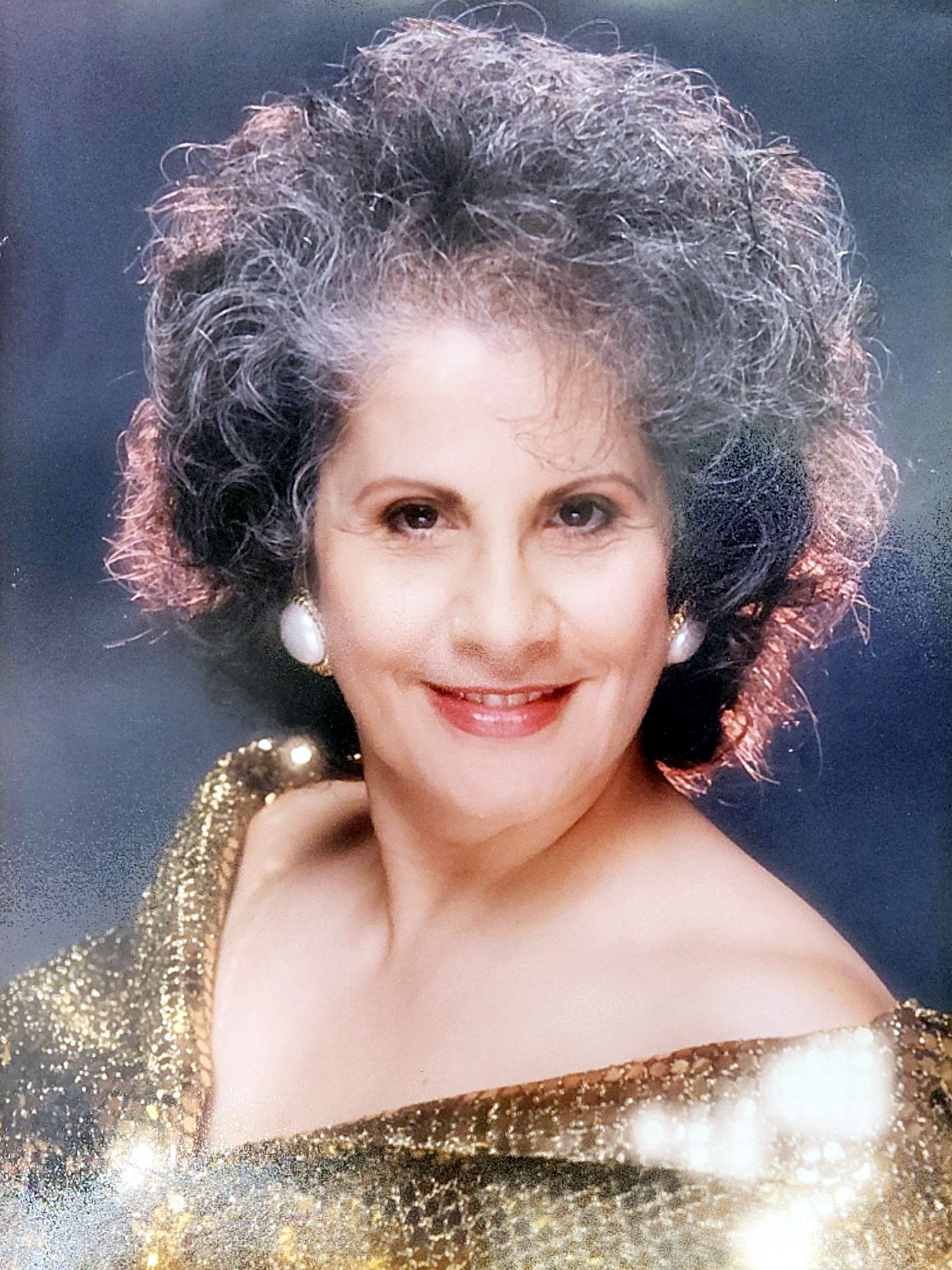 Fay Faizy Ferris Obituary - Whittier, CA