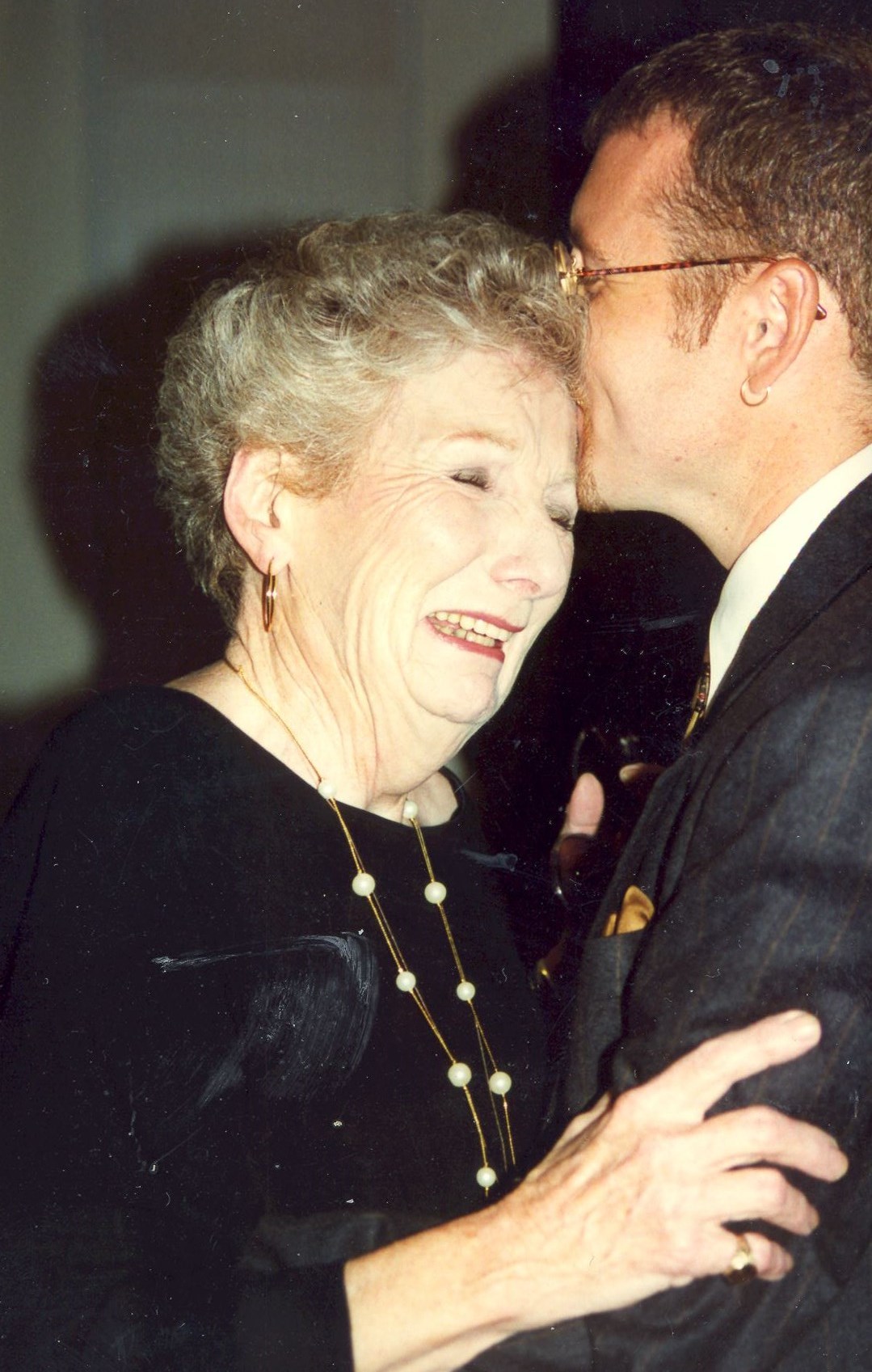 Wendy Schulenberg's Instagram, Twitter & Facebook on IDCrawl