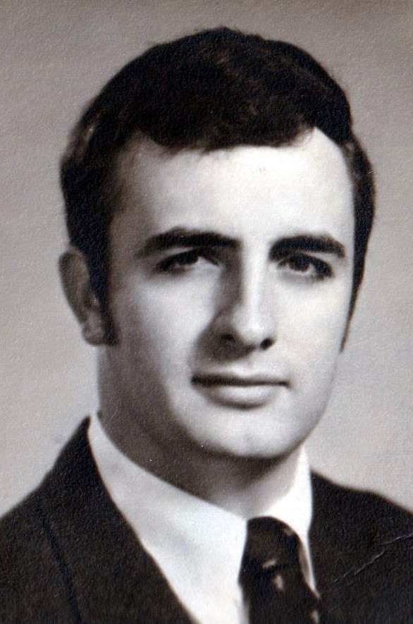 Dwight Carter's Instagram, Twitter & Facebook on IDCrawl