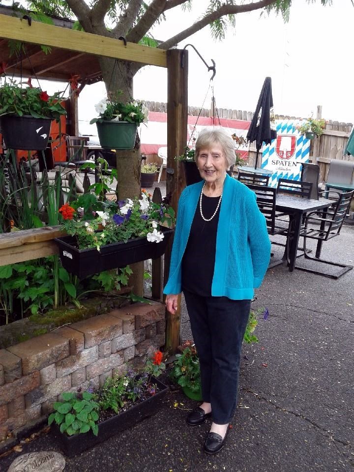 Helen Vaughn Obituary - Roswell, GA