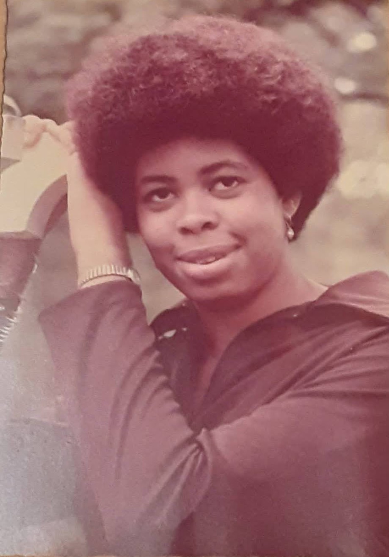 Cecilia Peters's Instagram, Twitter & Facebook on IDCrawl