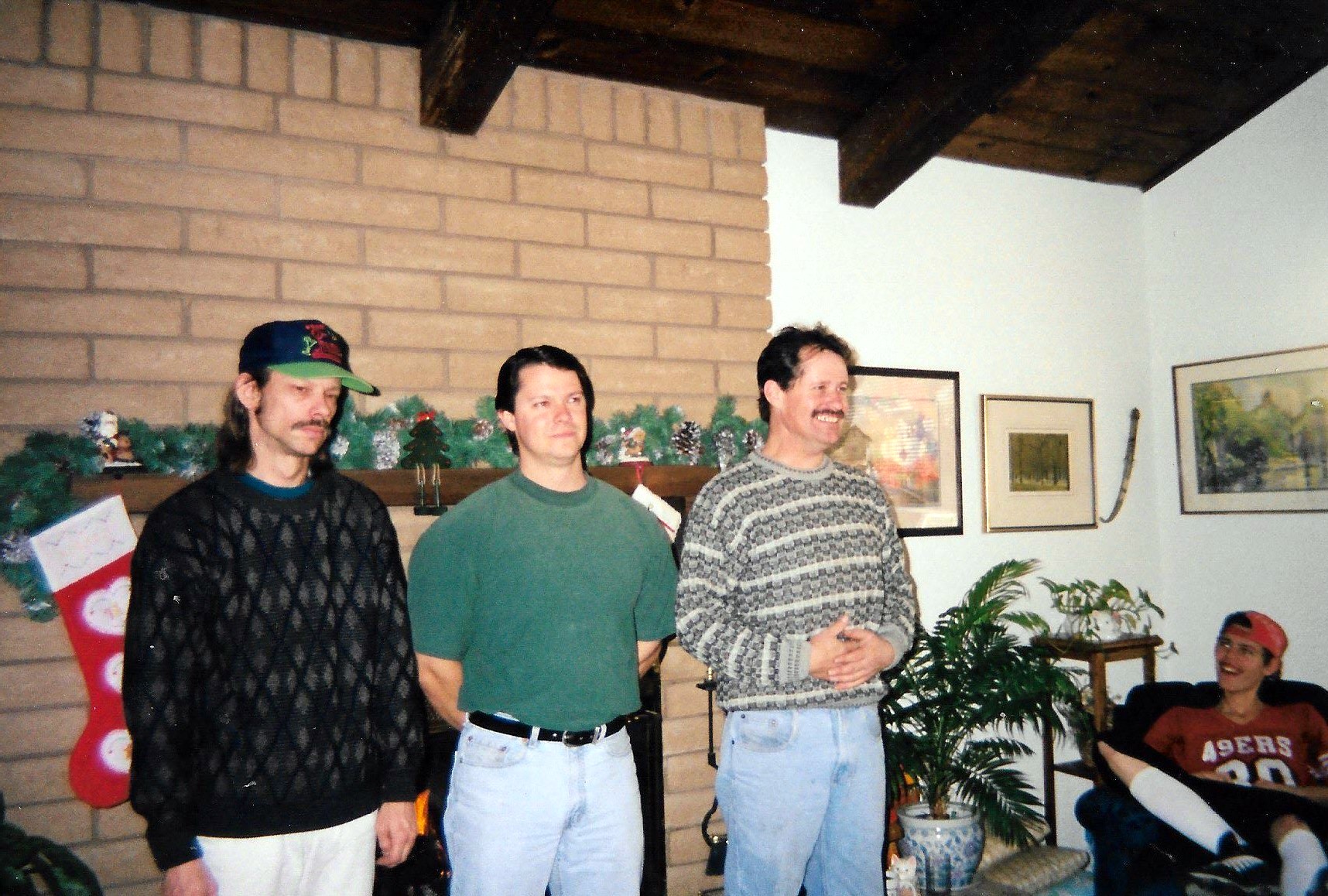 May Saelee's Instagram, Twitter & Facebook on IDCrawl