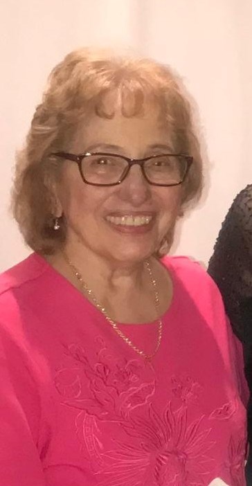 Lisa Puglisi's Instagram, Twitter & Facebook on IDCrawl