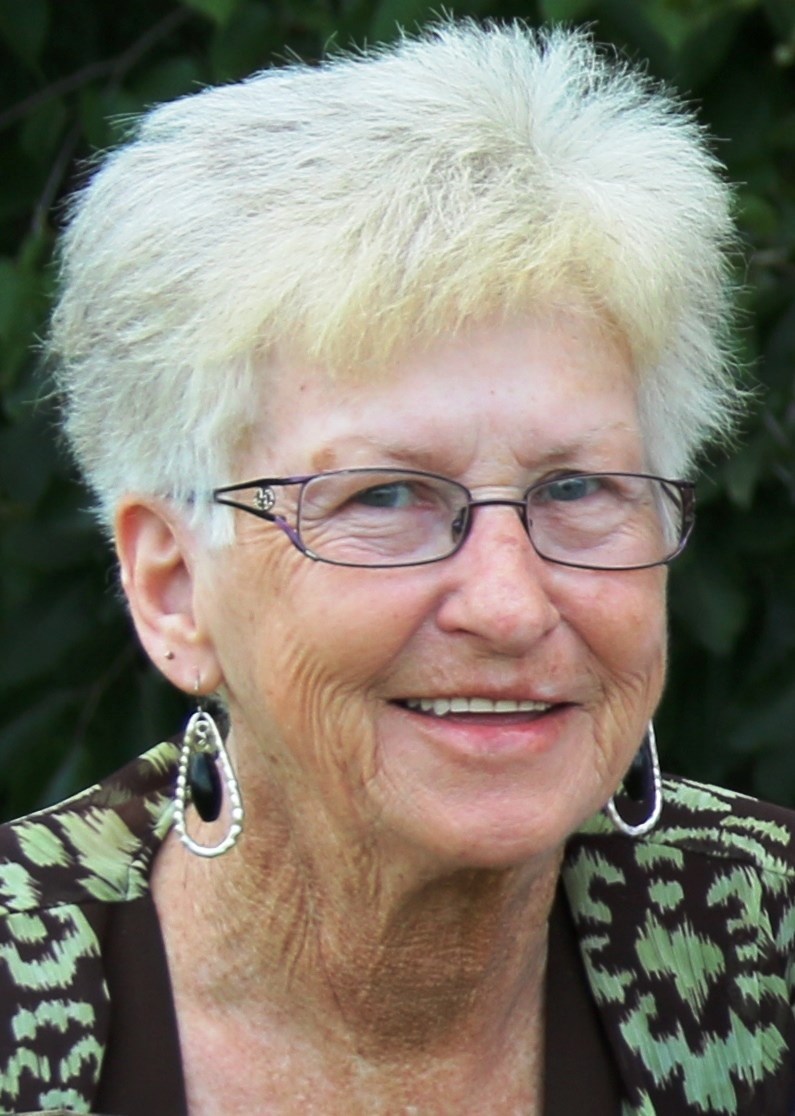 Jennifer Brooker's Instagram, Twitter & Facebook on IDCrawl