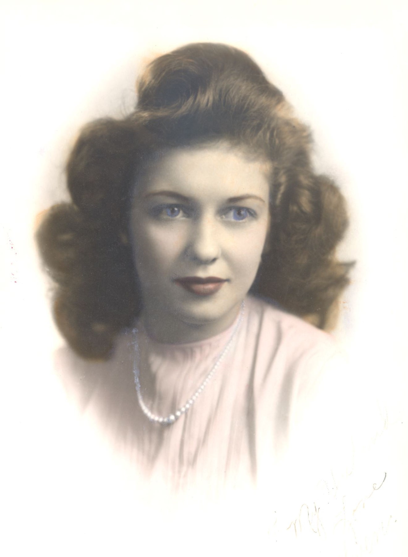 Gwen Miller's Instagram, Twitter & Facebook on IDCrawl