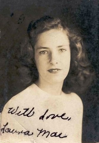 Laura Cone's Instagram, Twitter & Facebook on IDCrawl