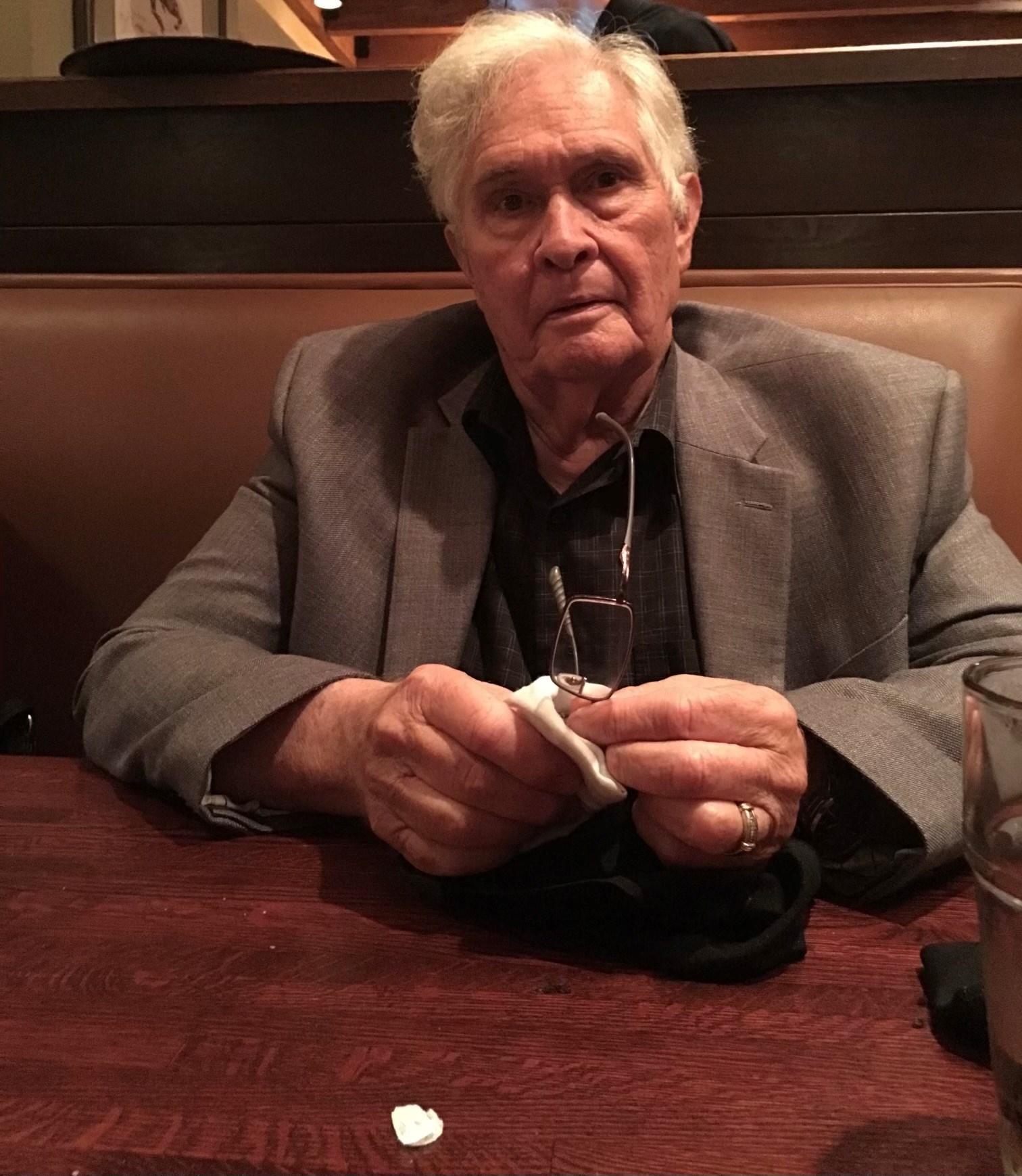 Andrew F. Johnson Obituary - Kansas City, MO