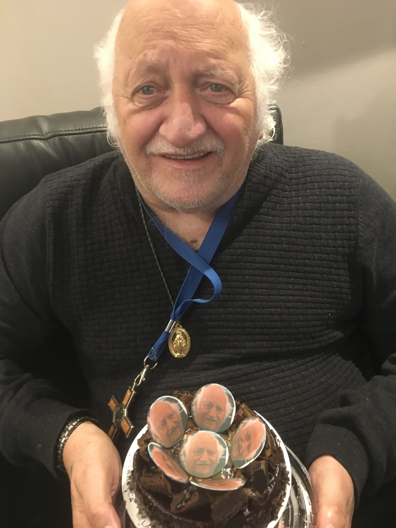 Mary Quesnel's Instagram, Twitter & Facebook on IDCrawl