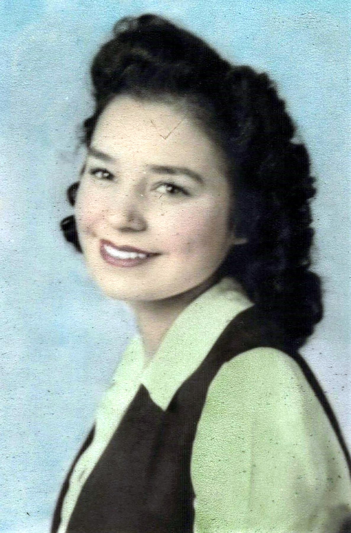 Doris Roberts Young