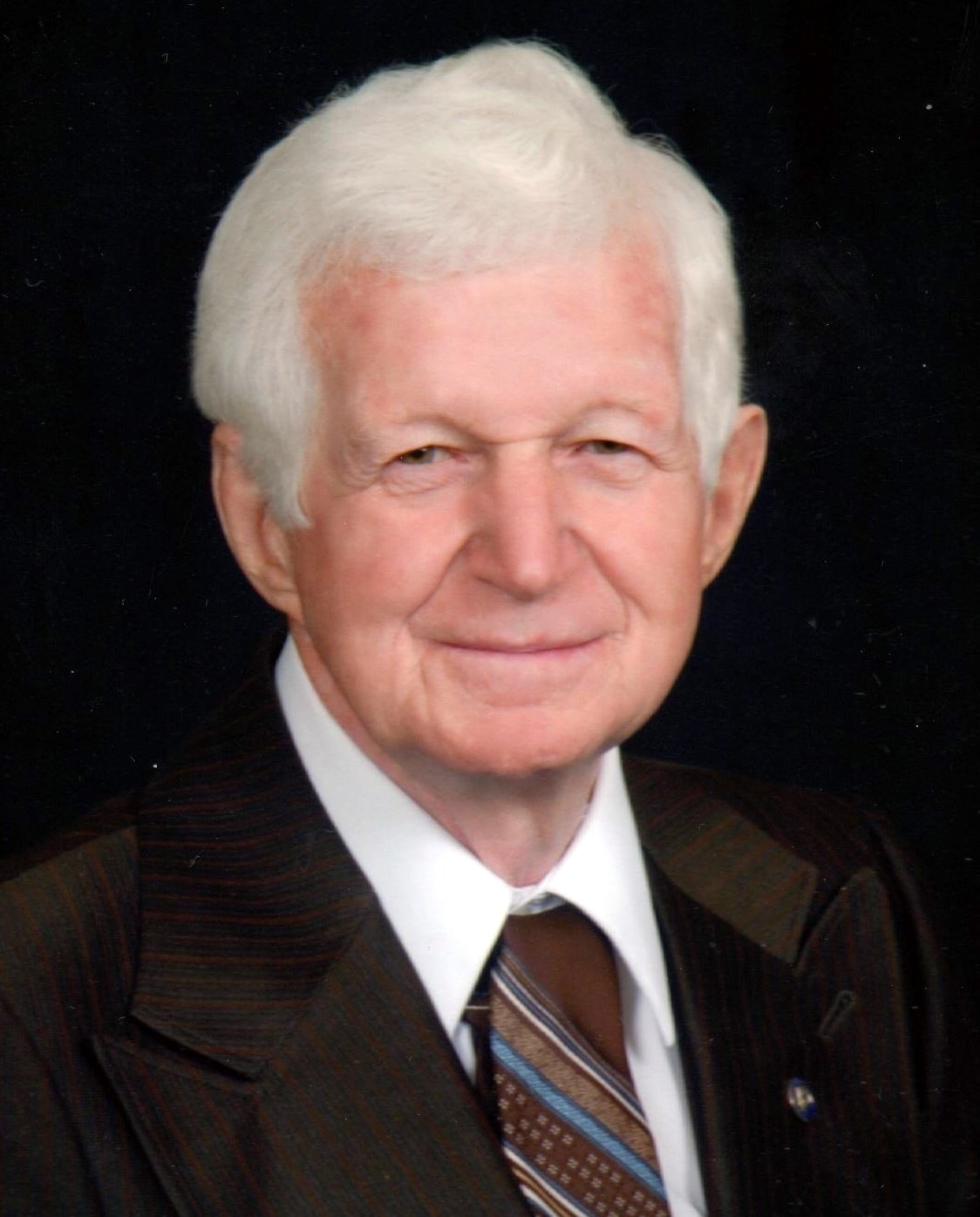 Bruce Evans's Instagram, Twitter & Facebook on IDCrawl