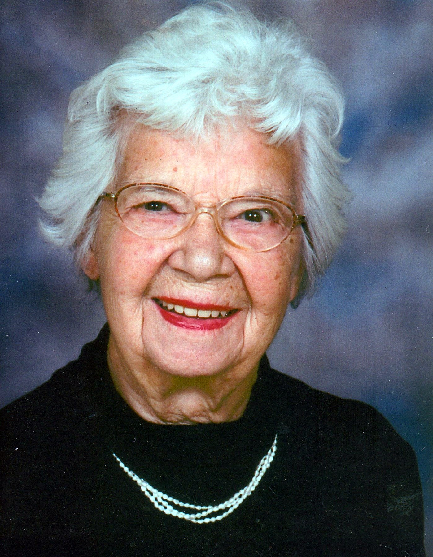 Madeleine Hogan Obituary - Cambridge, ON