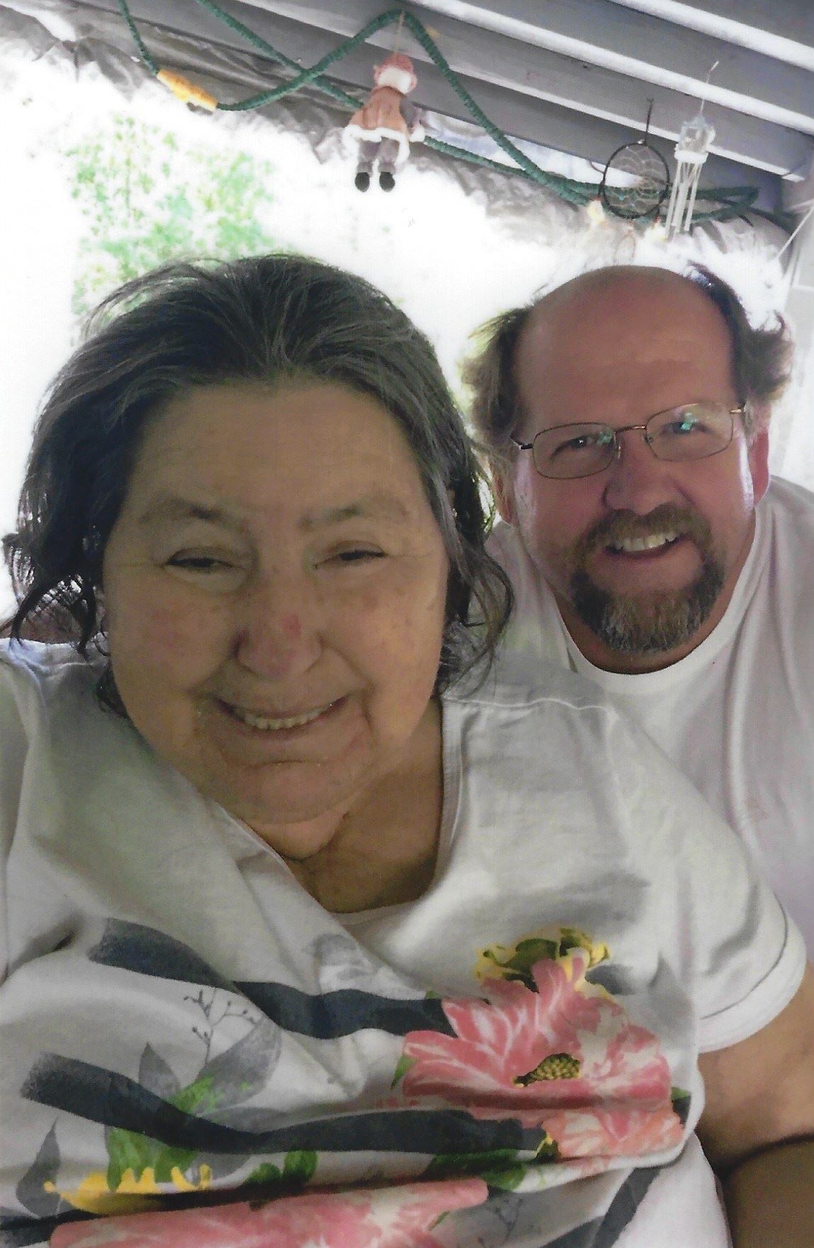 Rebecca Battles's Instagram, Twitter & Facebook on IDCrawl