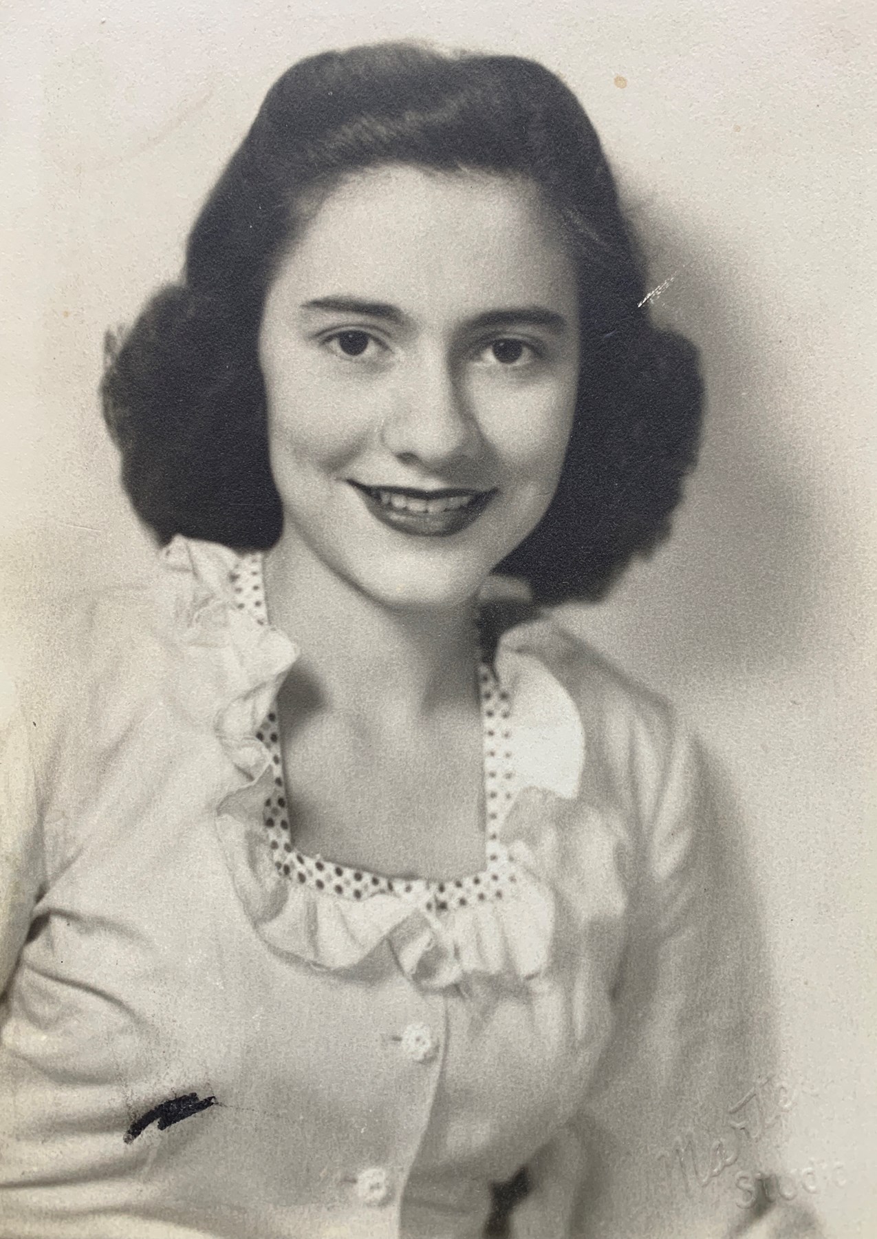 Dr. Elizabeth Carrow Woolfolk Obituary - Houston, TX