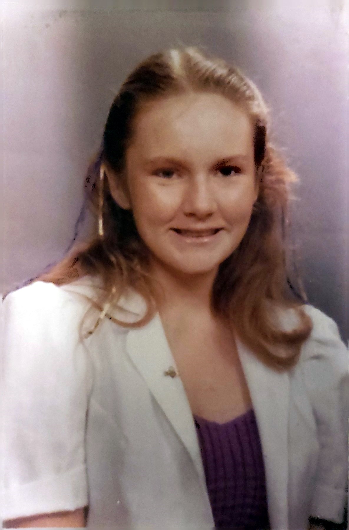 Rebecca Castaneda's Instagram, Twitter & Facebook on IDCrawl