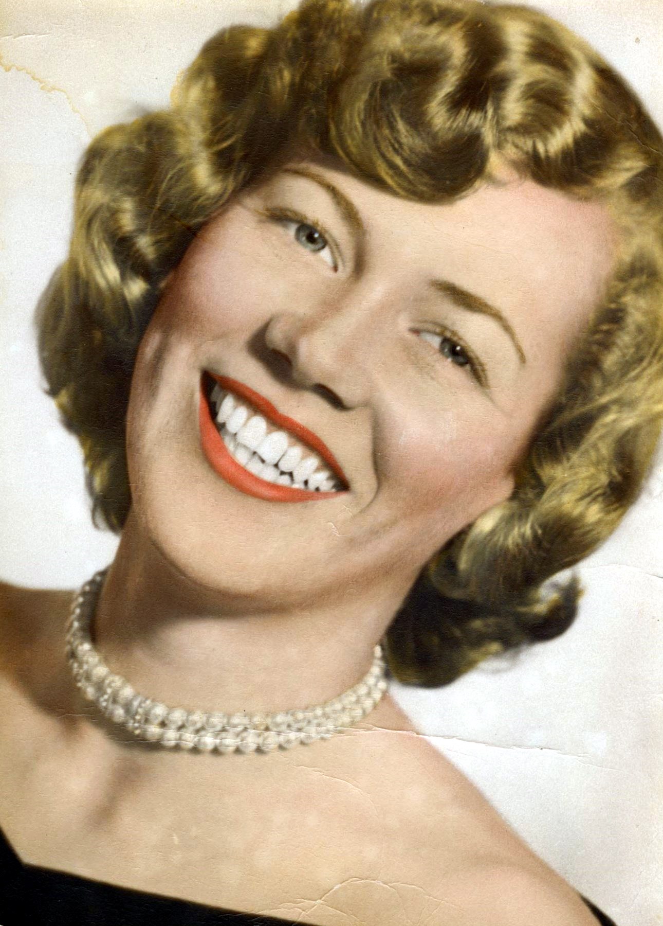 Gwen Chapman's Instagram, Twitter & Facebook on IDCrawl