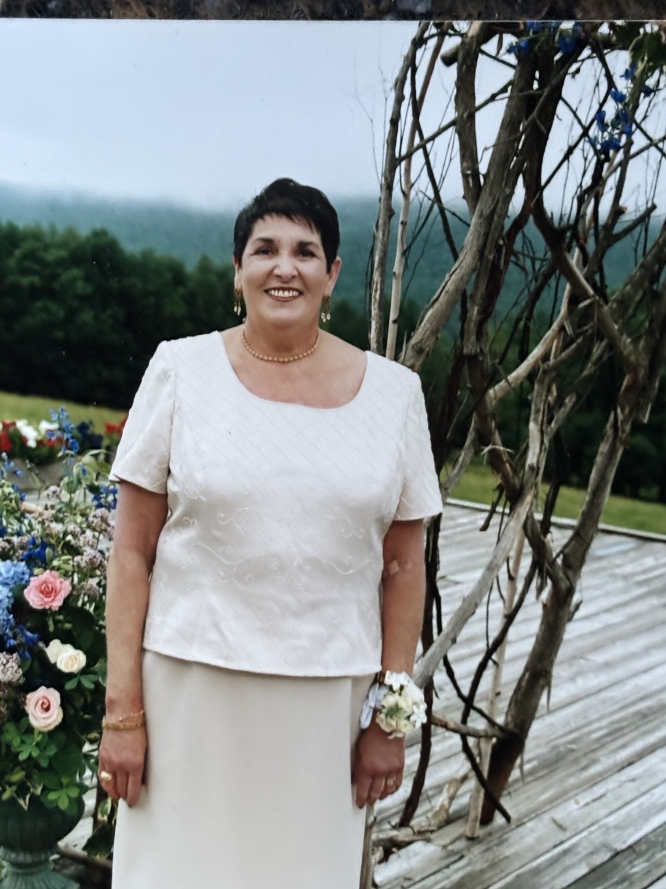 Marian Hubbard Obituary - Babylon, NY