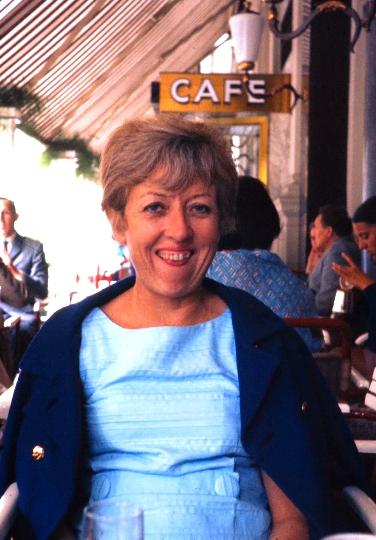 Shirley Conger Obituary - Corona Del Mar, CA