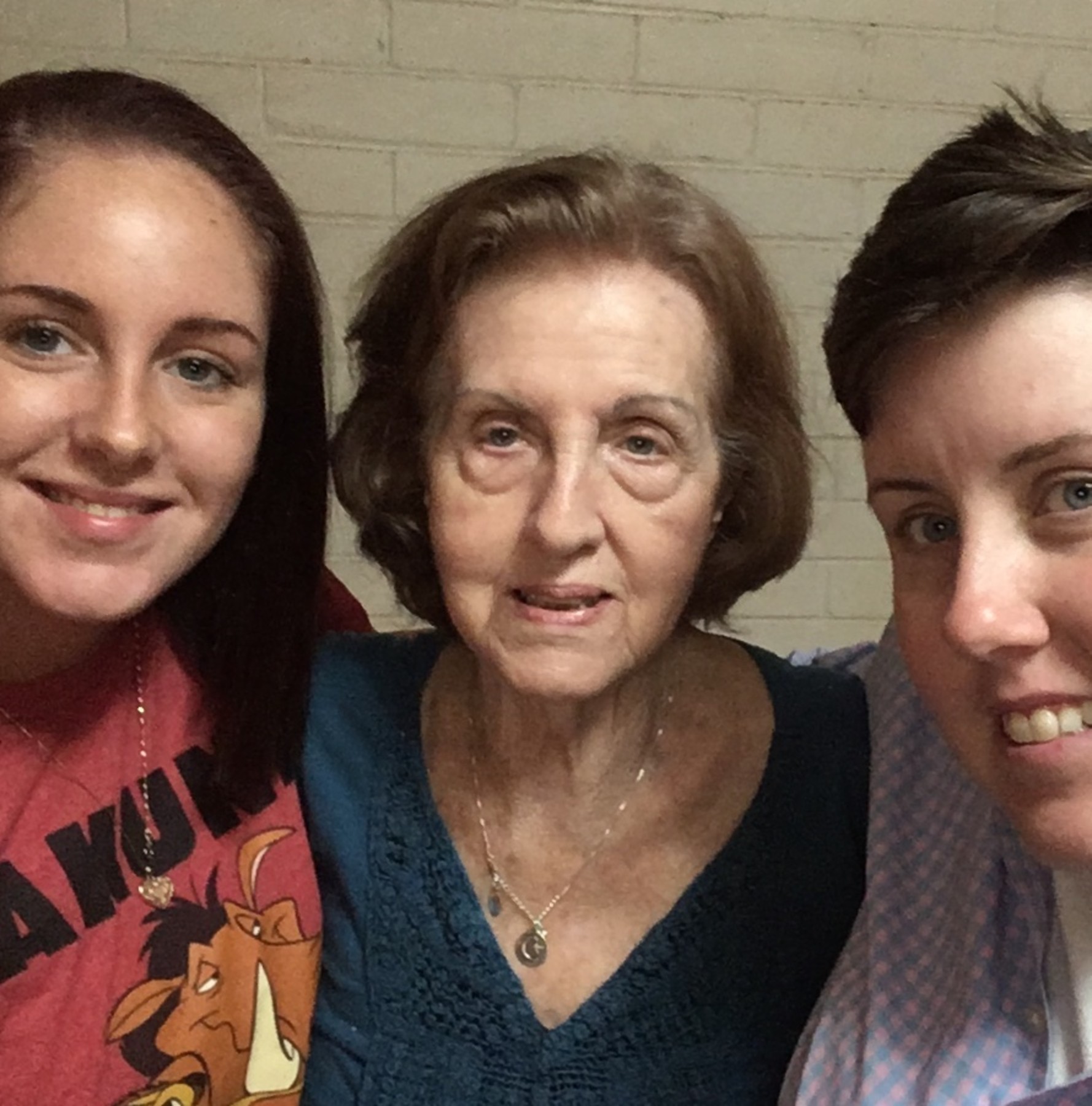 Amanda Finch's Instagram, Twitter & Facebook on IDCrawl