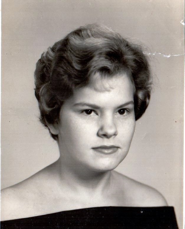 Elizabeth Hooks's Instagram, Twitter & Facebook on IDCrawl