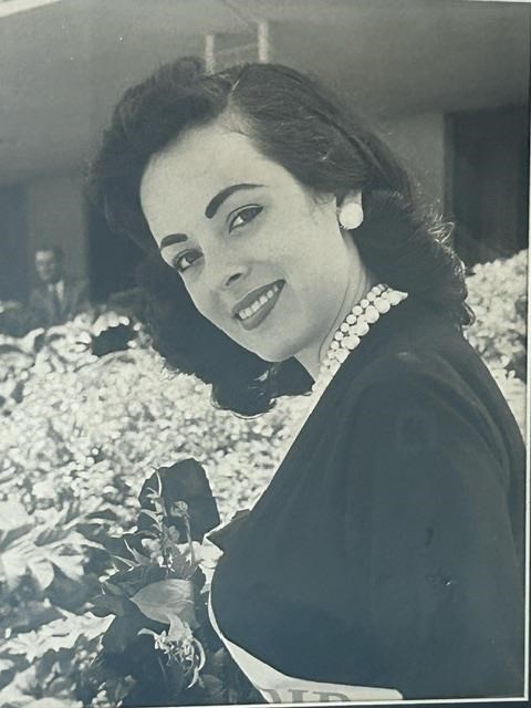 Shirley Collins Holland Obituary - Houston, TX Shirley Collins Holland Obituary - Houston, TX