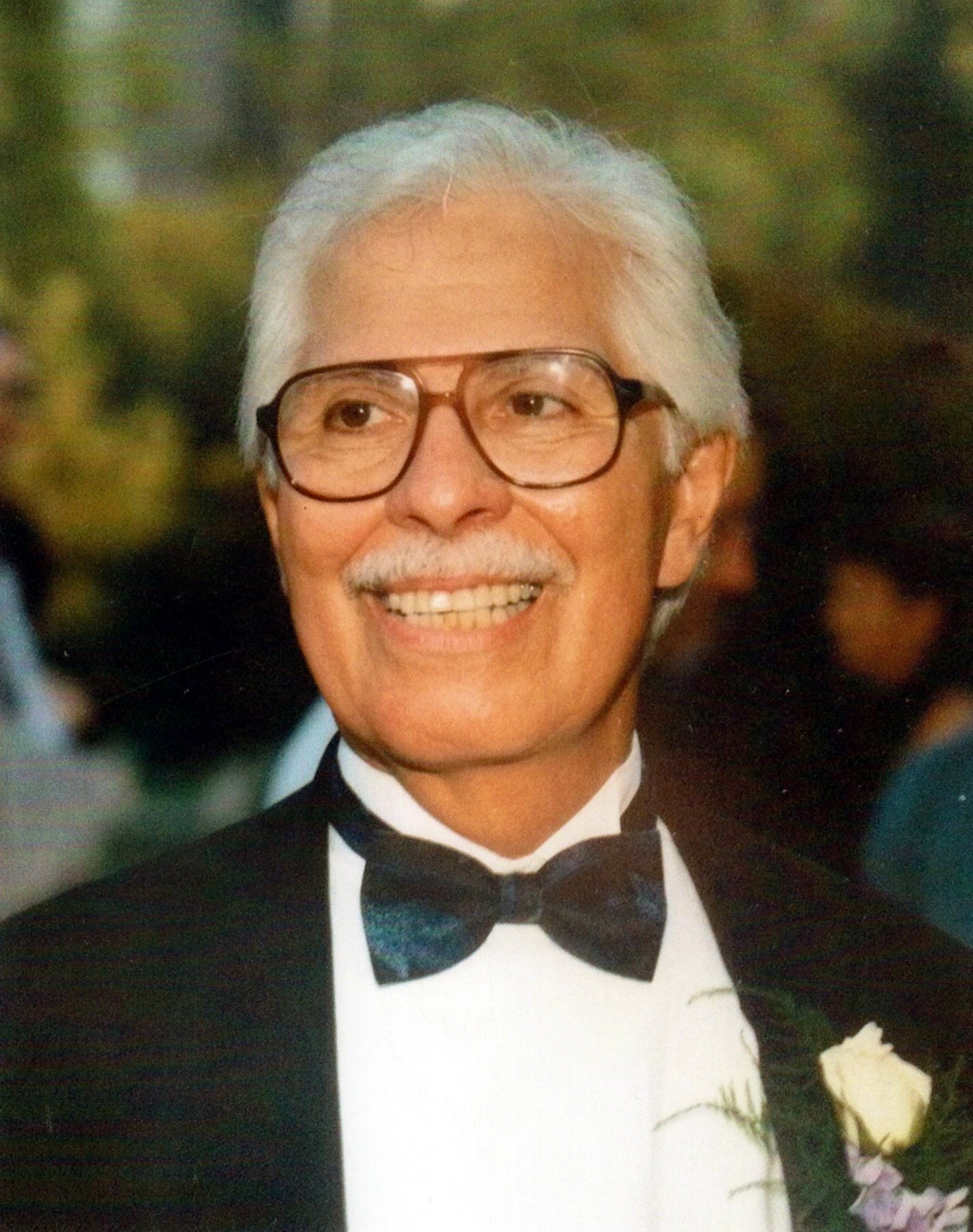 Raul P Hernandez Obituary - Chicago, IL
