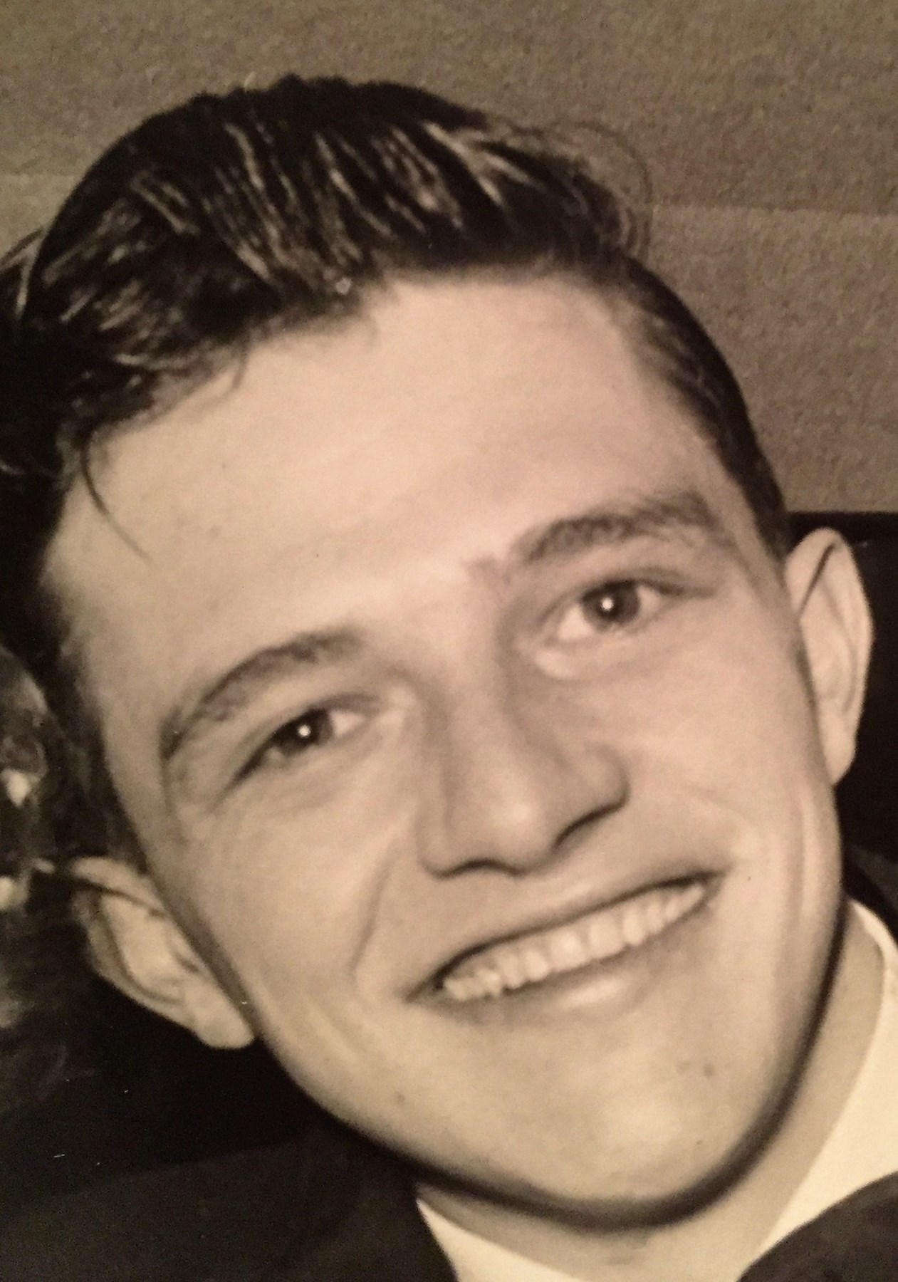 Donna Bialek's Instagram, Twitter & Facebook on IDCrawl