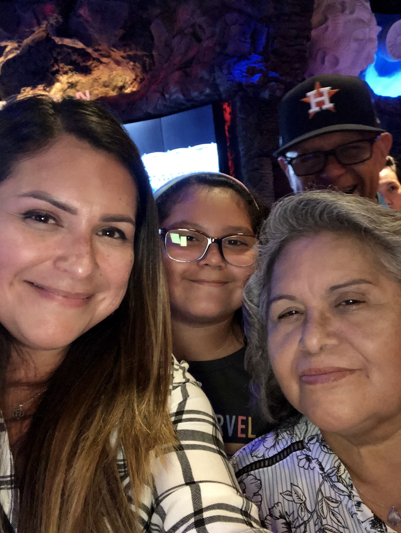 Josefina Rivera's Instagram, Twitter & Facebook on IDCrawl