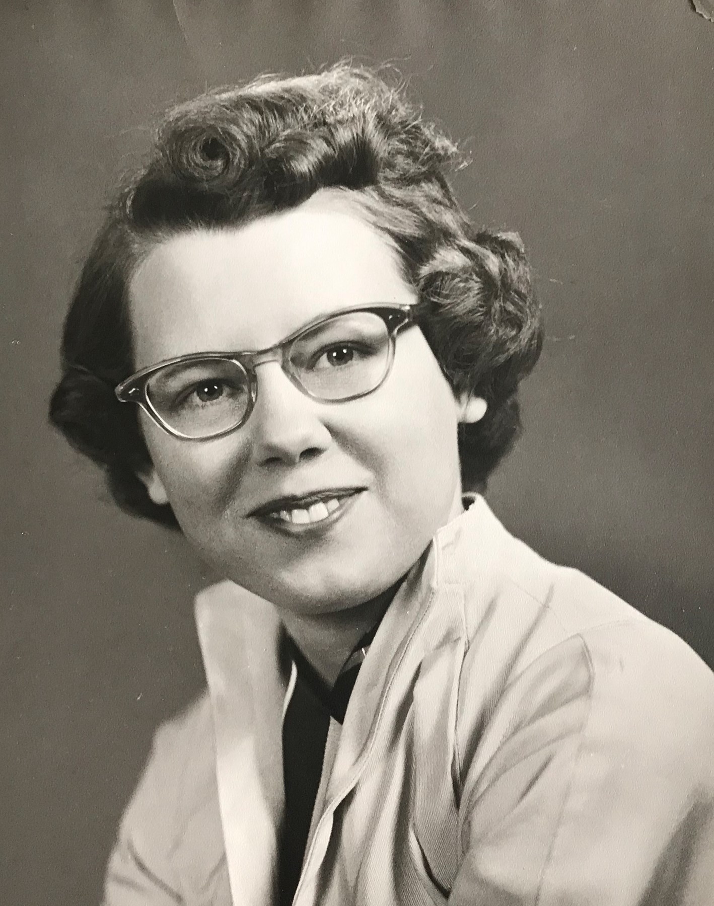 June Martel's Instagram, Twitter & Facebook on IDCrawl