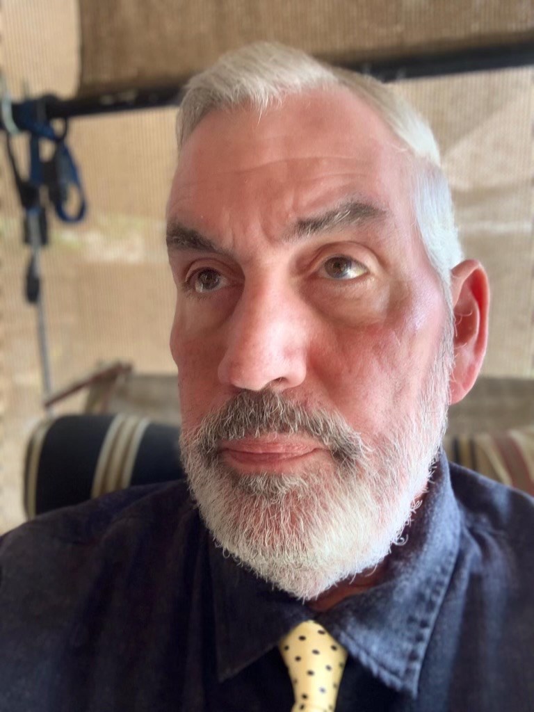 Robert Parmenter's Instagram, Twitter & Facebook on IDCrawl