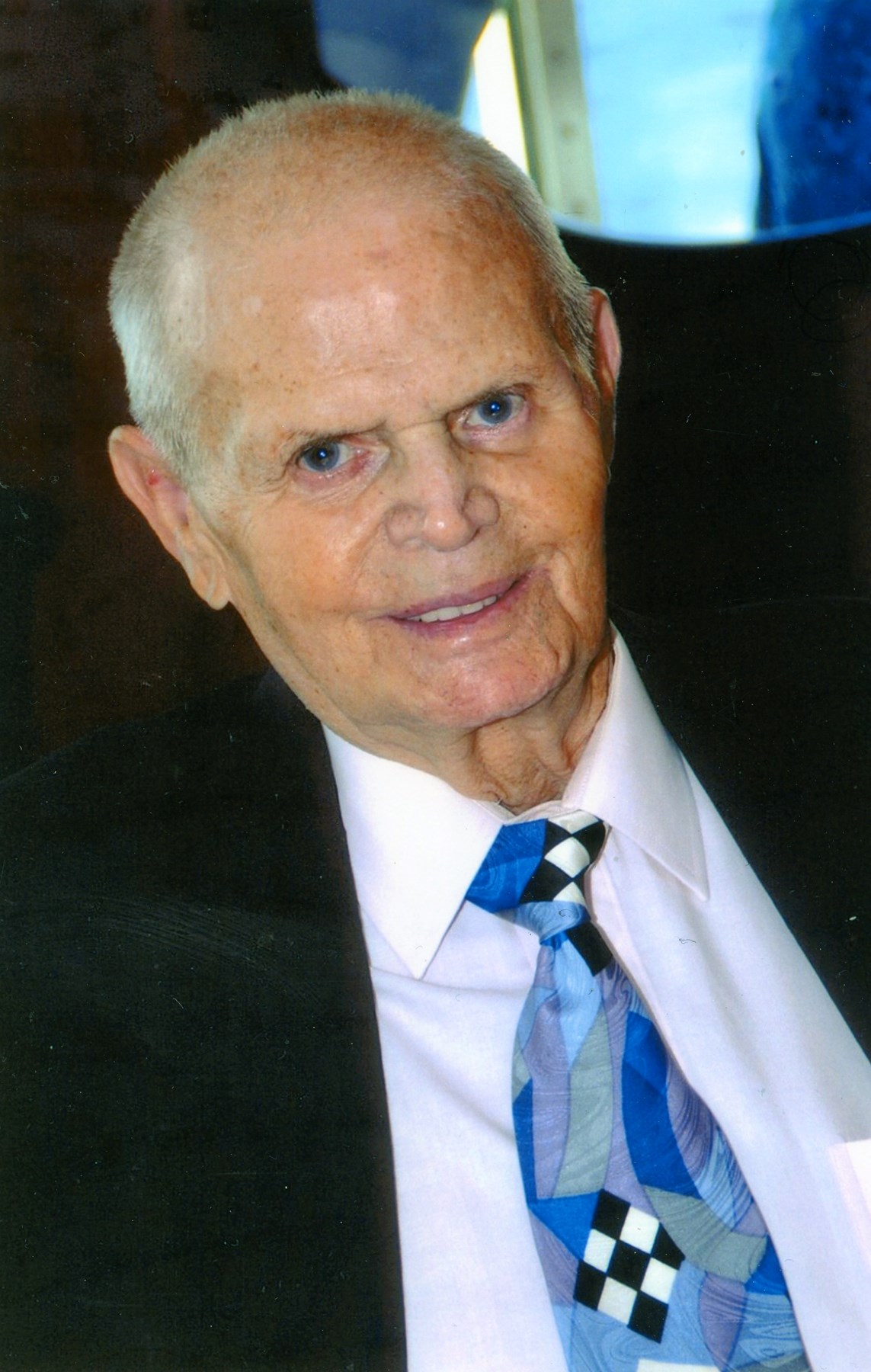 Edward Farnum Obituary - Corona Del Mar, CA