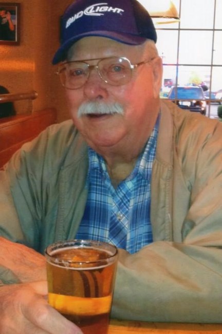 Harry Arp Jr. Obituary - Davenport, IA