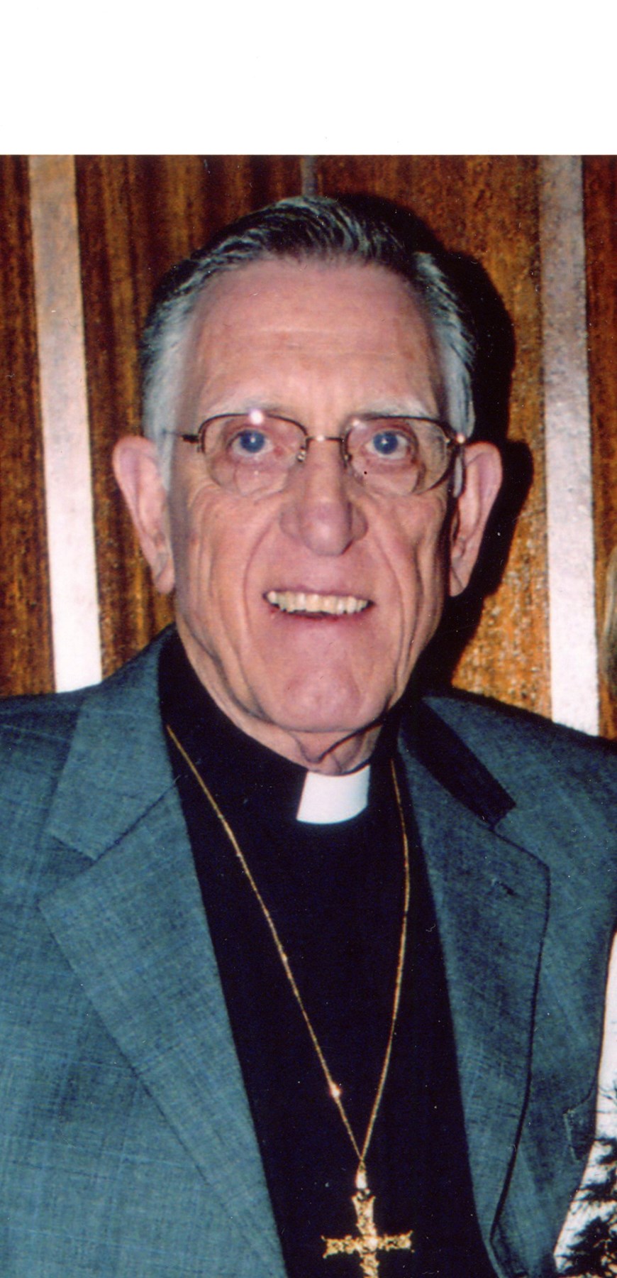 Pastor Ray Anderson Holmquist Obituary - West Des Moines, IA