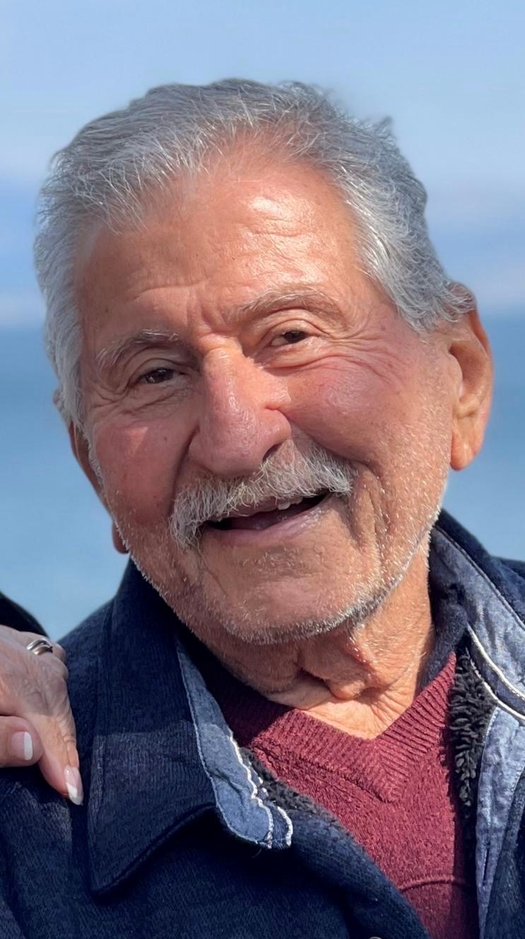 Minoo Kasnavia Obituary - Houston, TX