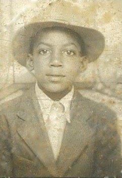 Elijah Russell's Instagram, Twitter & Facebook on IDCrawl