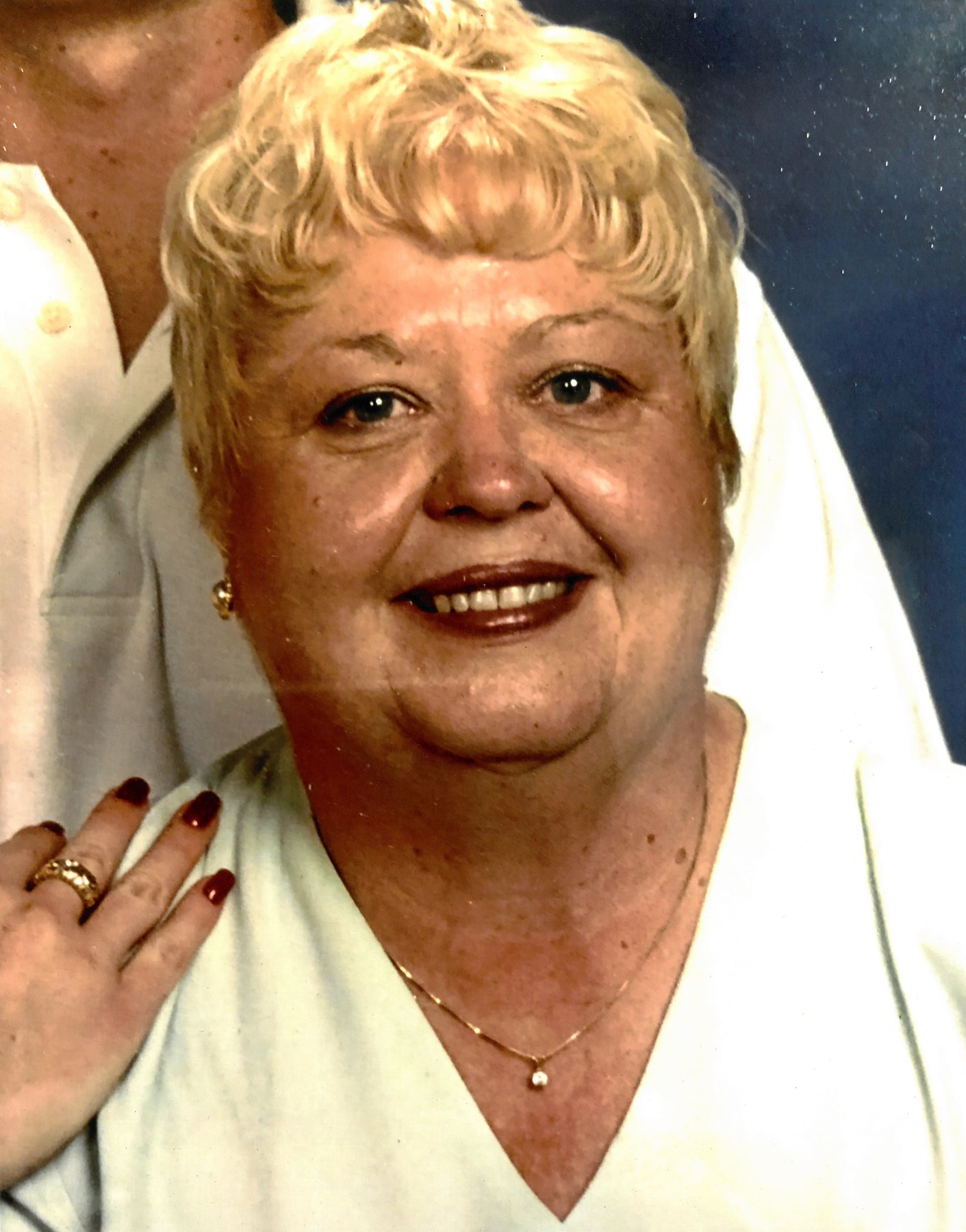 Ashley Dunsmore's Instagram, Twitter & Facebook on IDCrawl